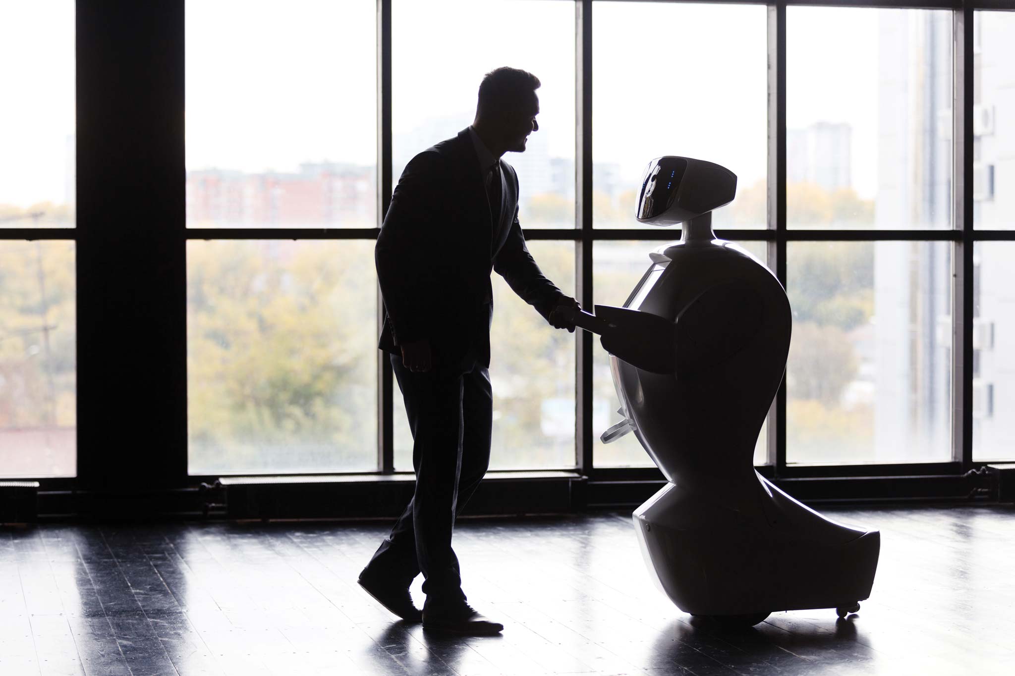 Humans Versus Technology: The Rise of AI and How It's Affecting You