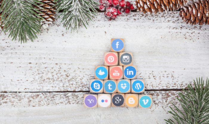 2 Tips for Creating the Perfect Holiday Social Calendar