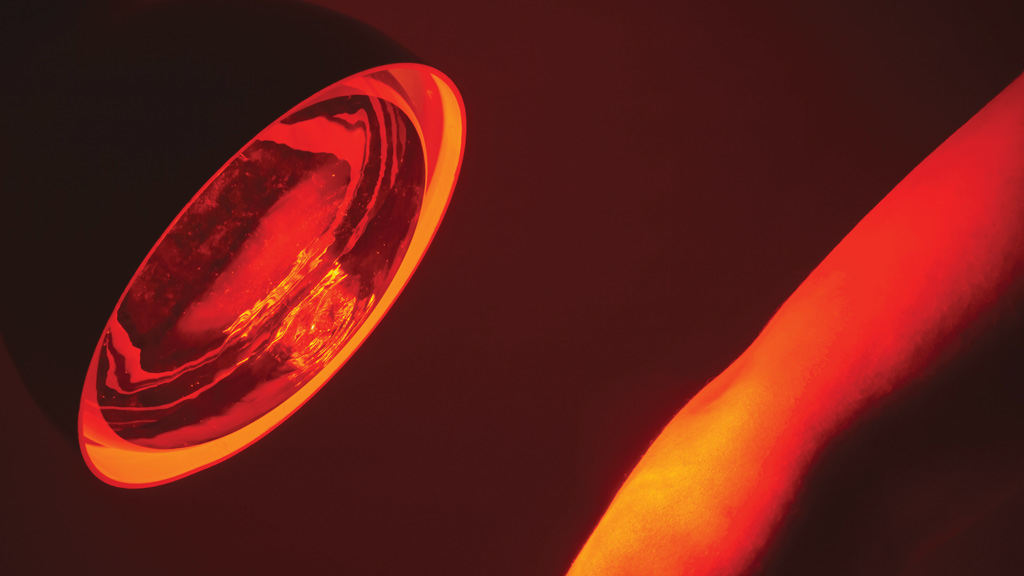 Workout and Recovery: Better with Red Light Therapy